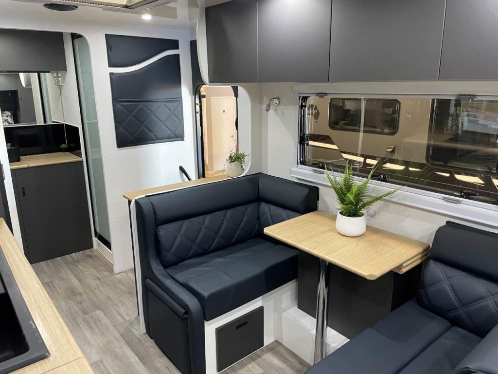 GALLERY - Explorer RV - Explorer RV caravan images