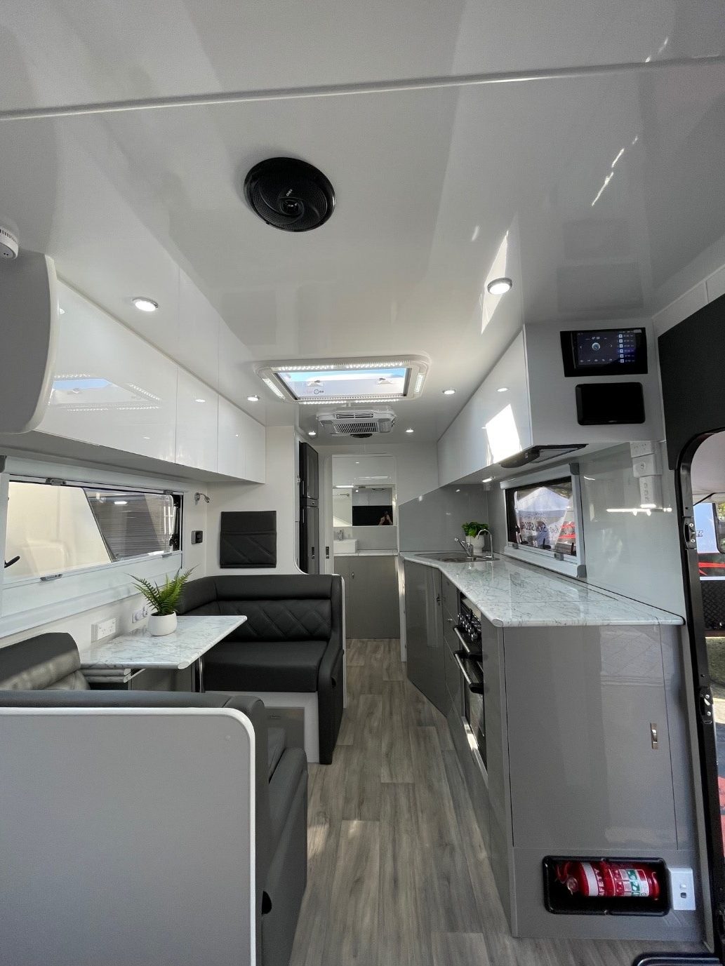 Production Process - Explorer RV